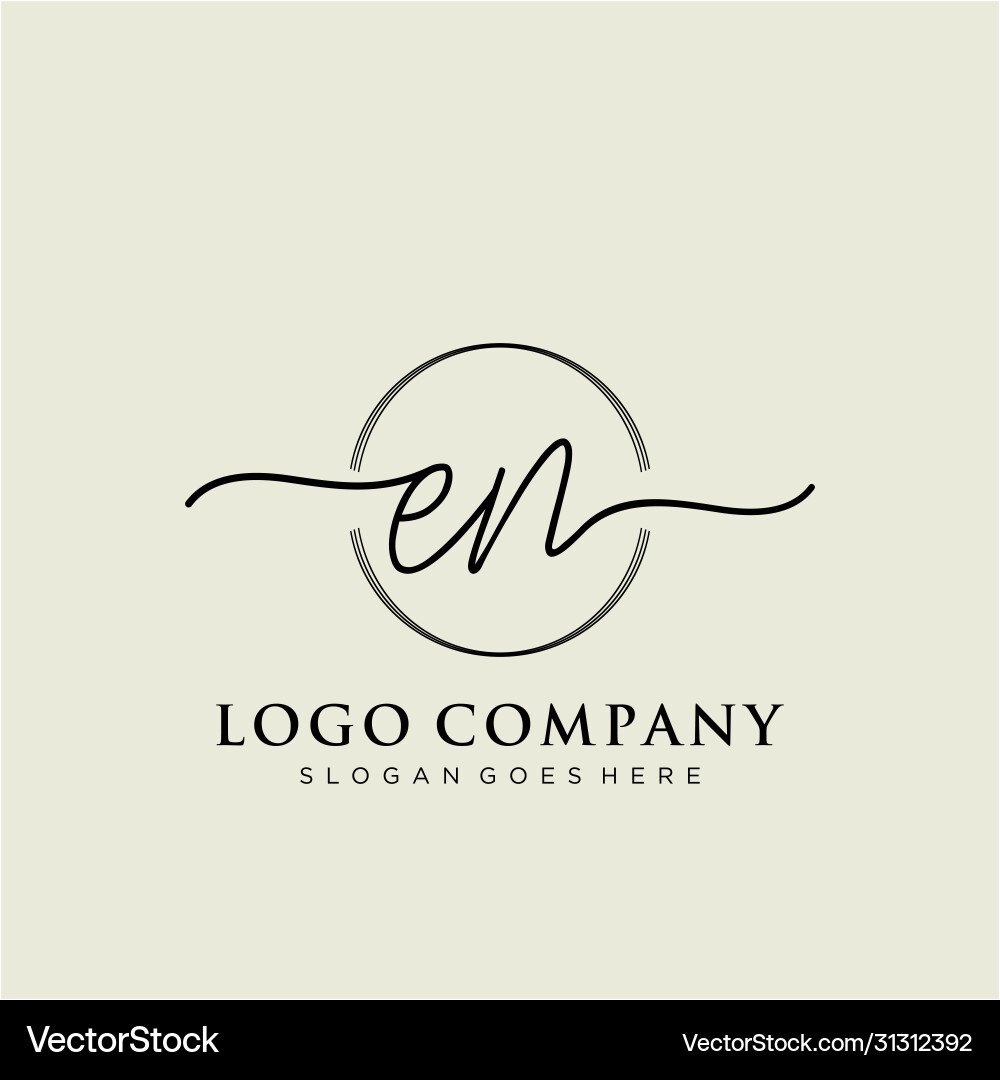En initial handwriting logo design Royalty Free Vector Image