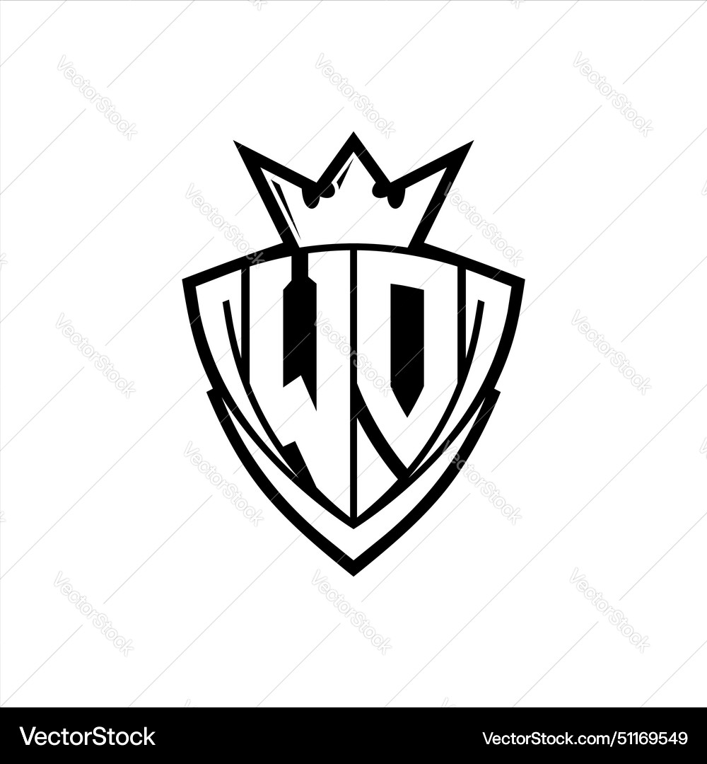 Wo letter logo with sharp triangle shield shape Vector Image