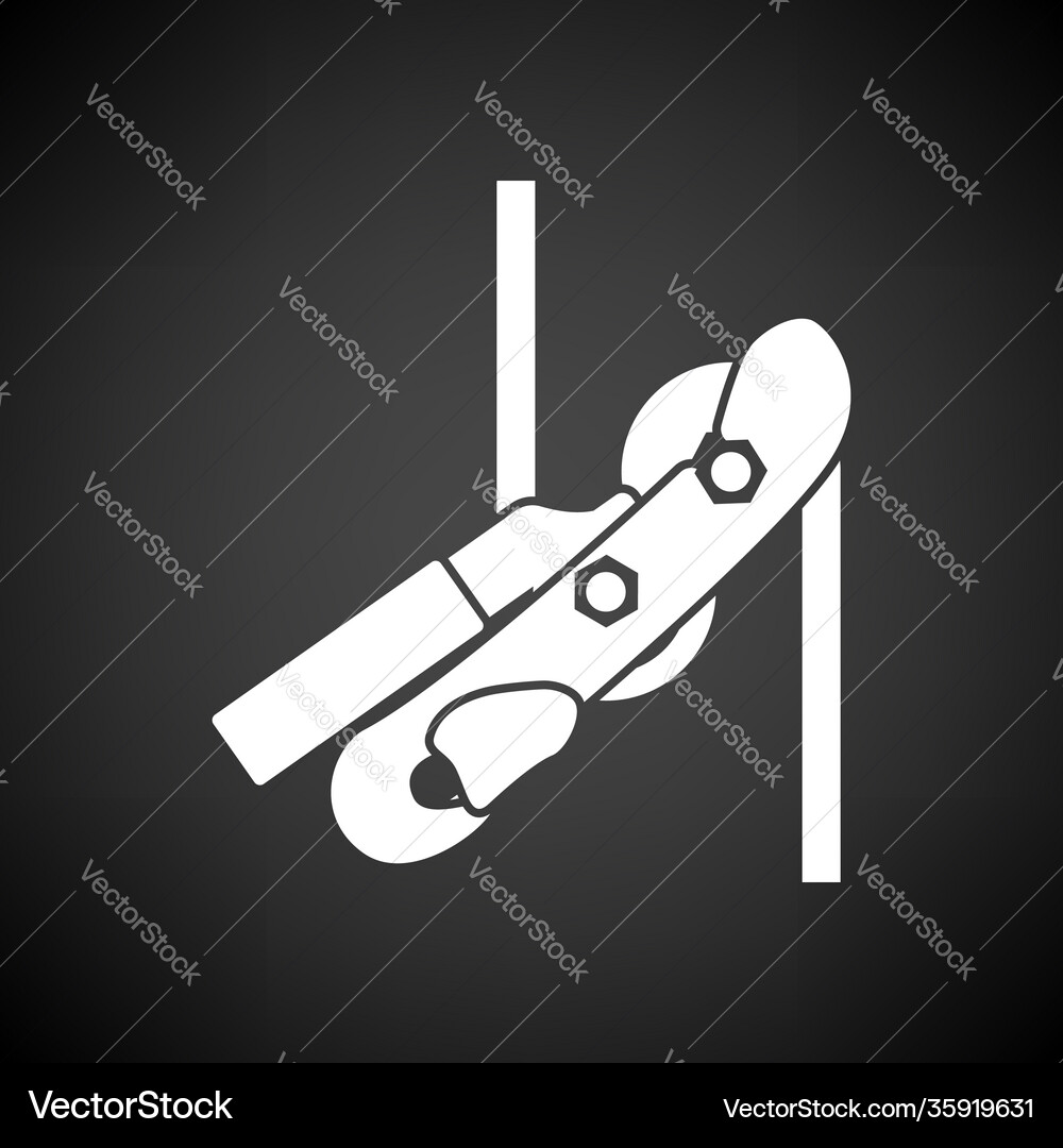 Alpinist rope ascender icon Royalty Free Vector Image