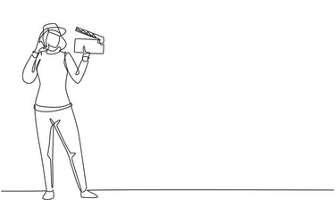 Single one line drawing film director Royalty Free Vector