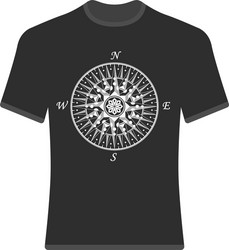 Vintage compass rose t-shirt Royalty Free Vector Image