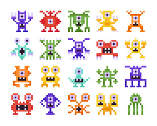 Pixel invaders set Royalty Free Vector Image - VectorStock