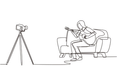 Single continuous line drawing woman blogger Vector Image