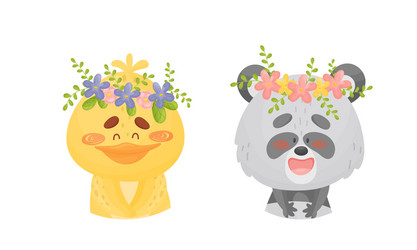 Cartoon animals with flower decoration Royalty Free Vector
