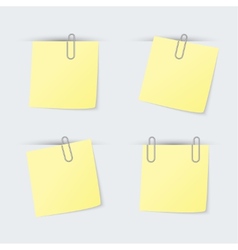 Clip note Royalty Free Vector Image - VectorStock